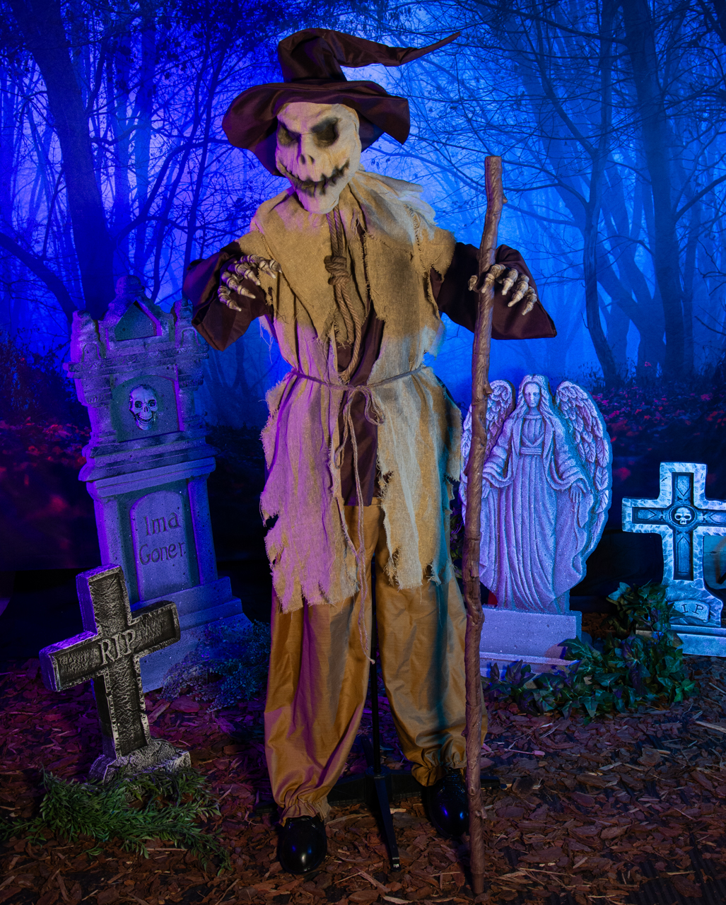 Evil Farmhouse Scarecrow With Movement, Sound & Light 183cm ★ | Horror ...