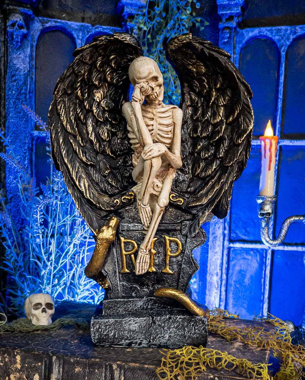 Weeping Angel Of Death With Wings & Gravestone 32cm | Horror-Shop.com