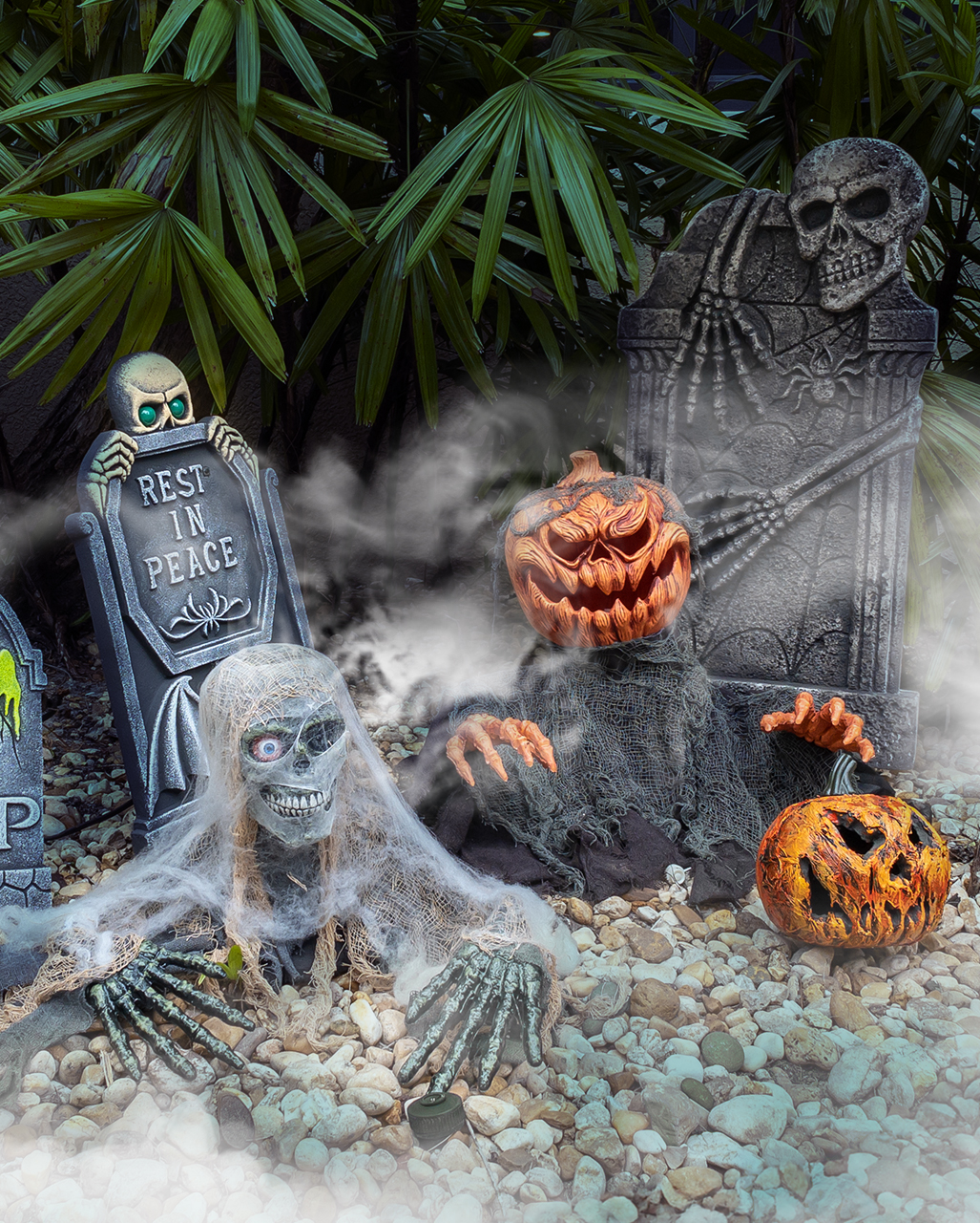 Tattered Zombie Groundbreaker With Movement, Sound & Light 90cm ...