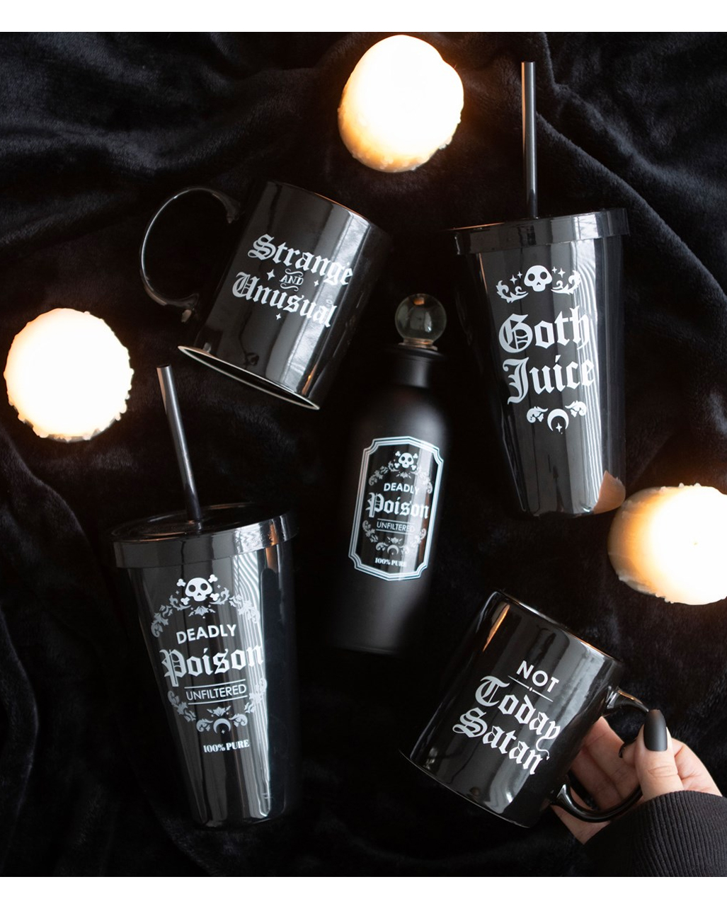 Black "Goth Juice" Drinks Cup With Straw ★ | Horror-Shop.com