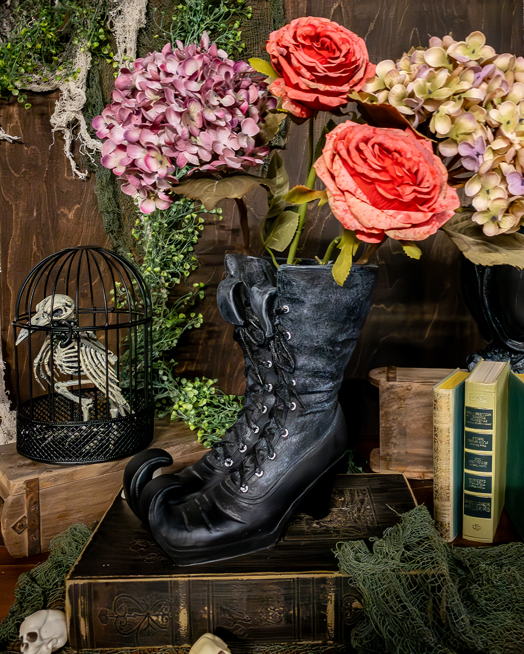 Rotten Skeleton Raven 20cm as Halloween decoration | Horror-Shop.com